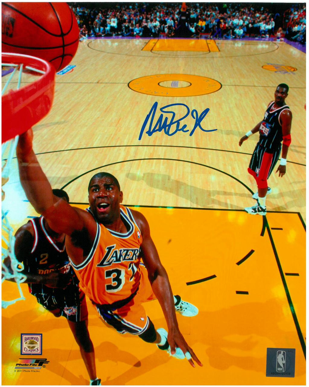 Magic Johnson Autographed LA Lakers 8x10 Photo #17 - Finger Roll ...