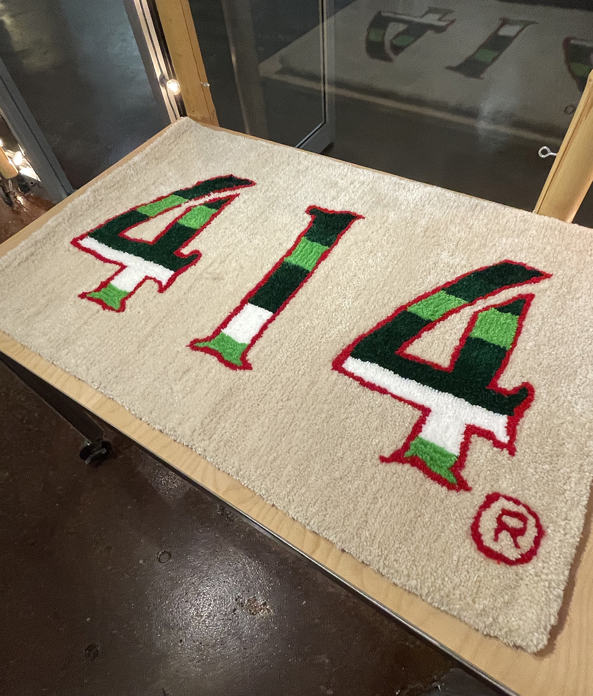 414 Rugs - Too Much Metal for One Hand