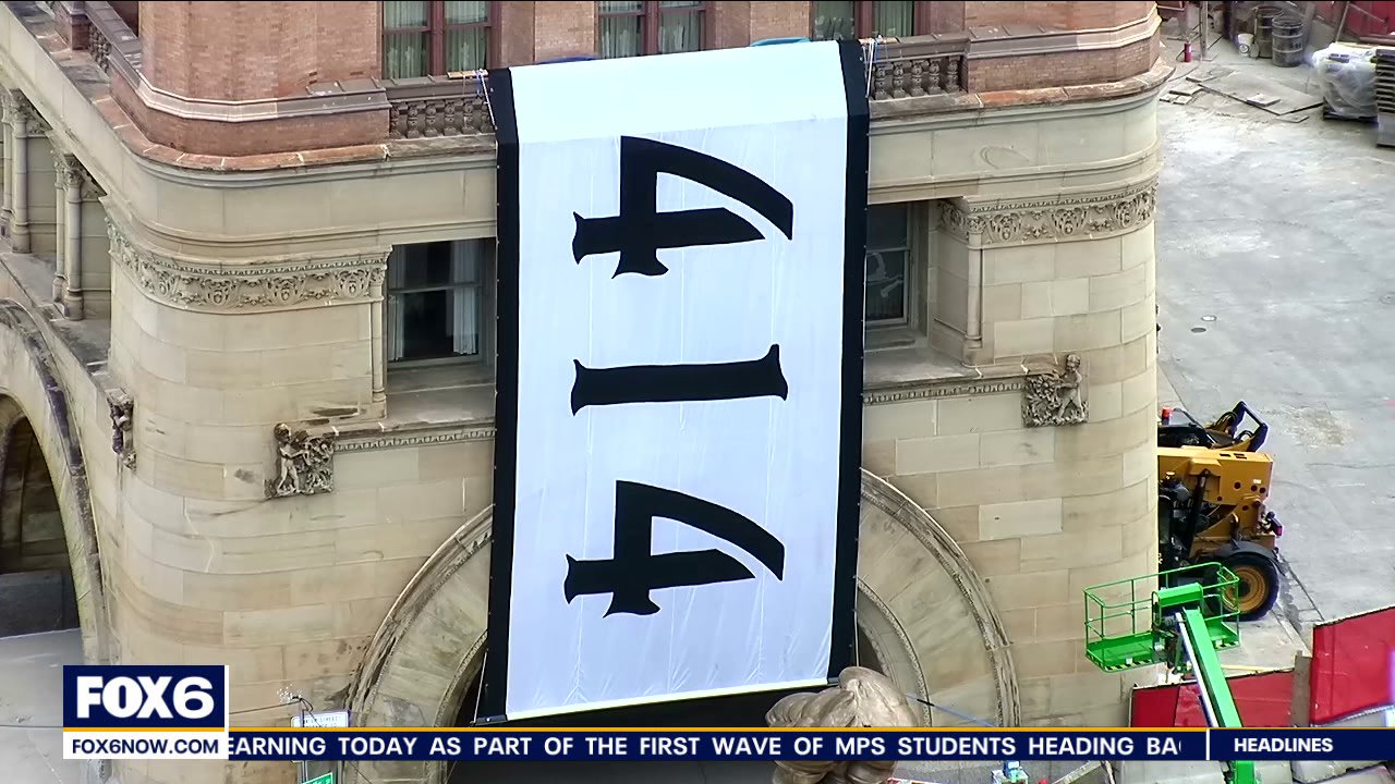 Giant 414 Flag Part II - Too Much Metal for One Hand