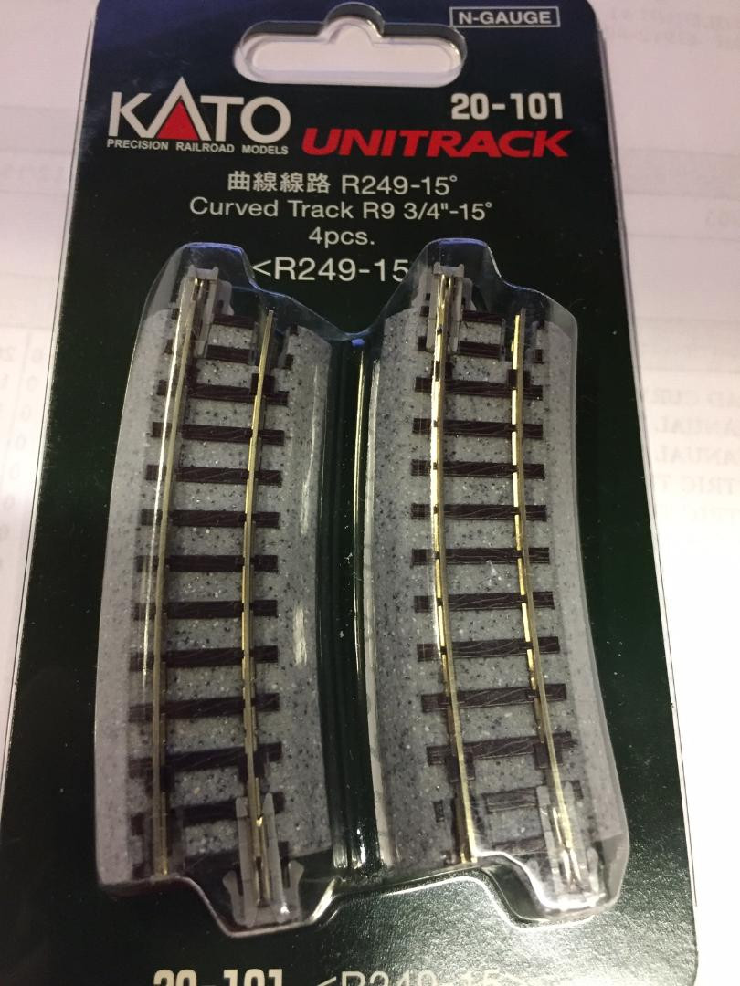 20-101 Kato unitrack N 9-3/4" Radius Curve 15 Degree (4) - T and K Hobby