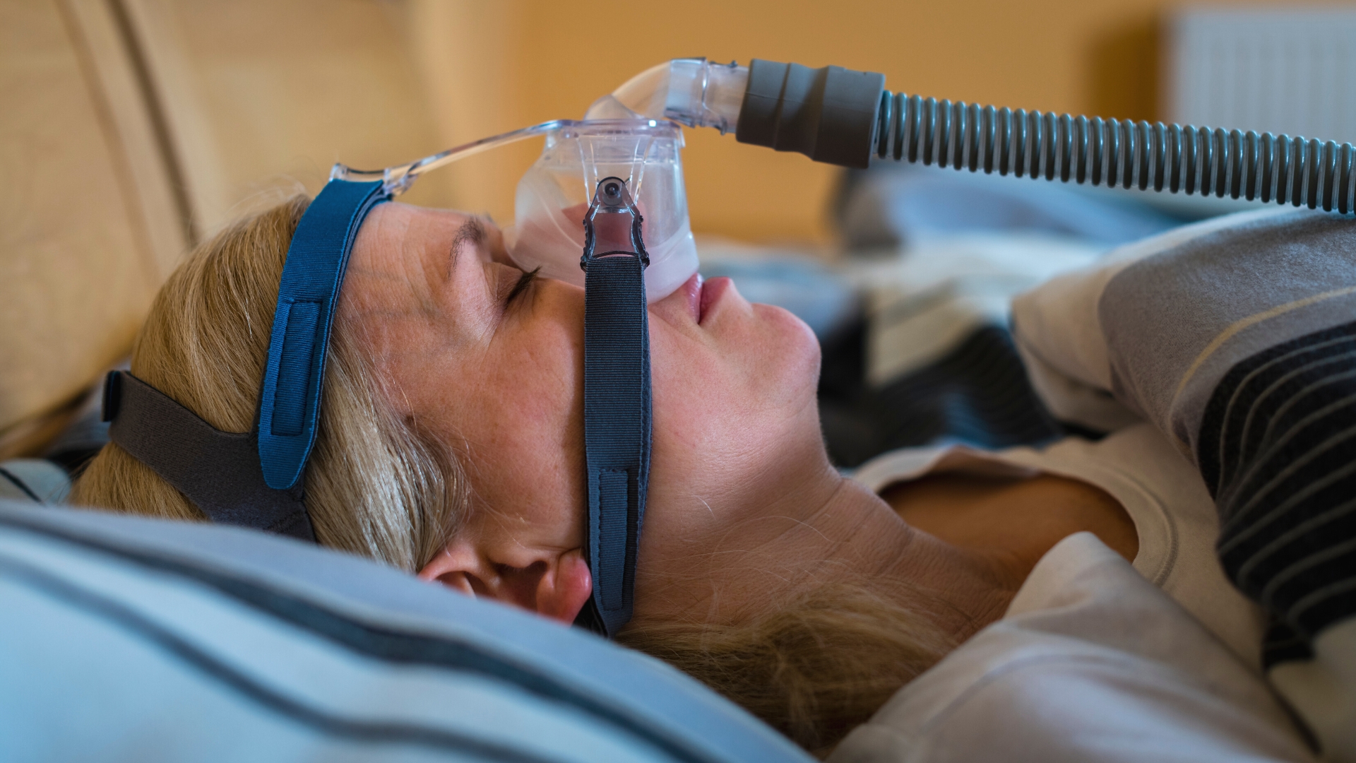 How to Sleep Better at Night With CPAP Therapy - CPAP Liquidators