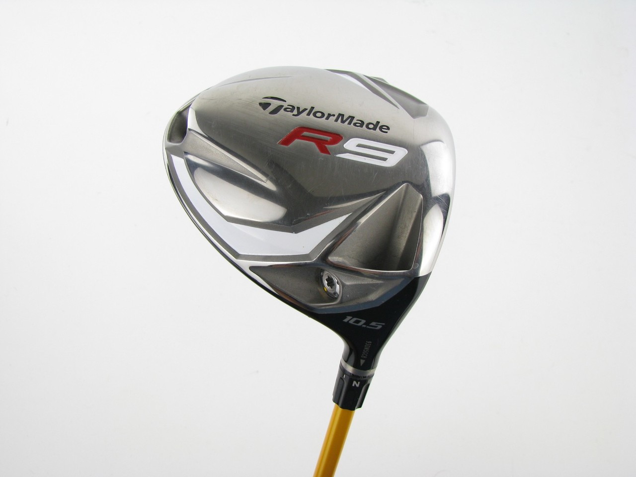TaylorMade r9 Driver 10.5 degree w/ UST AxivCore 69 Stiff - Clubs n Covers