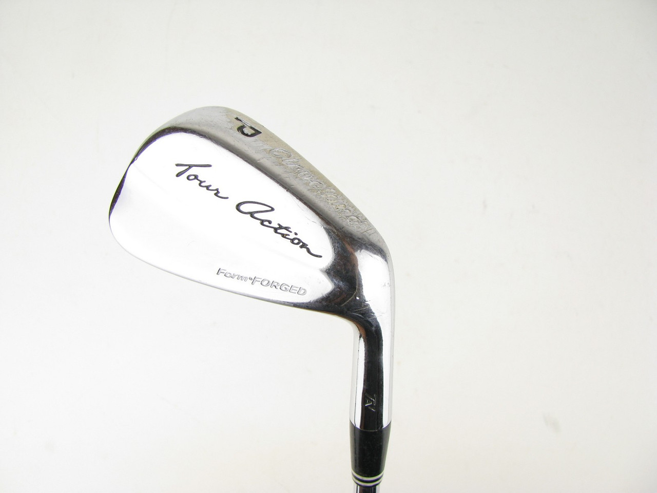 Cleveland Tour Action TA1 Pitching Wedge w/ Steel Dynamic Gold S300 ...
