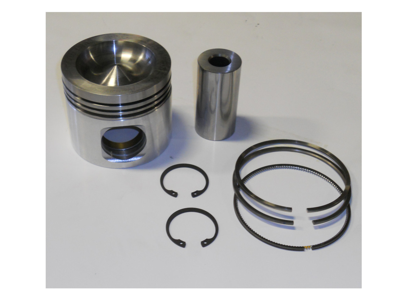 1979297PK Piston Kit - AMT Equipment Parts - Equipment Replacement Parts