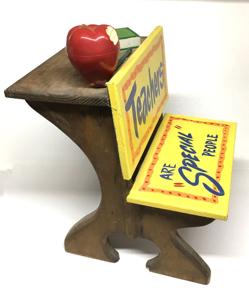 Mini SCHOOL DESK - "Teachers are special People" - Possum County Folk ...