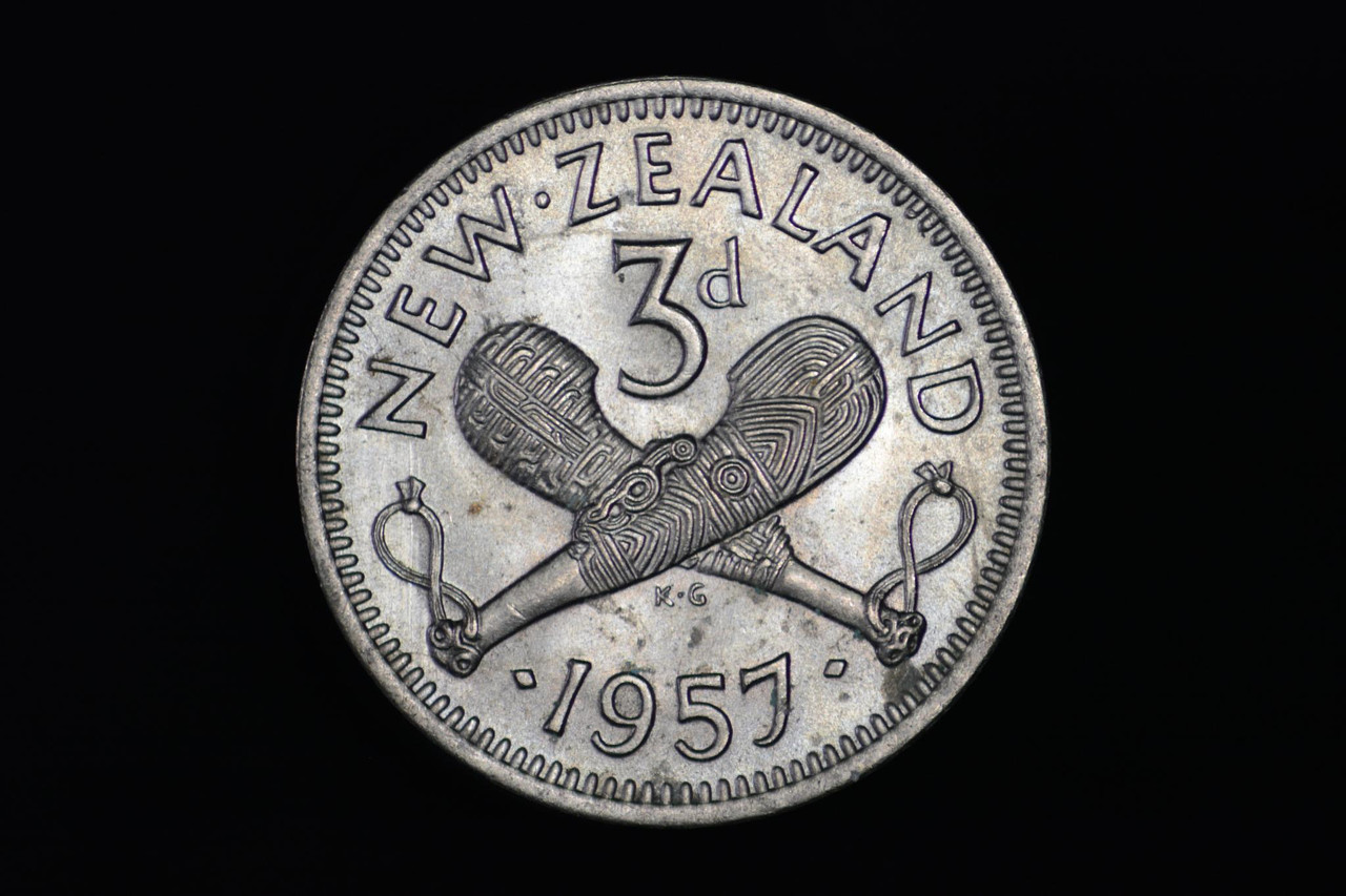 New Zealand - 1957 - Threepence - 87 Dots (Type A) - KM25 - Extremely ...