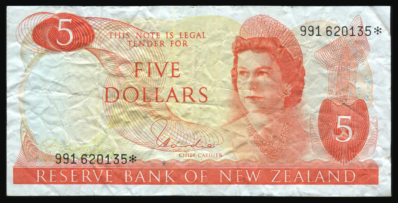 New Zealand - $5 - Star Note - Hardie - 991 620135* - Fine - Oceanic Mint