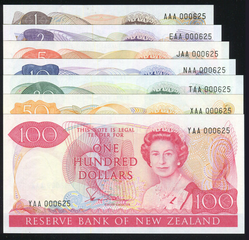 New Zealand - $1 - $100 - Hardie - Low First Prefix Set - 000625 - Unc ...
