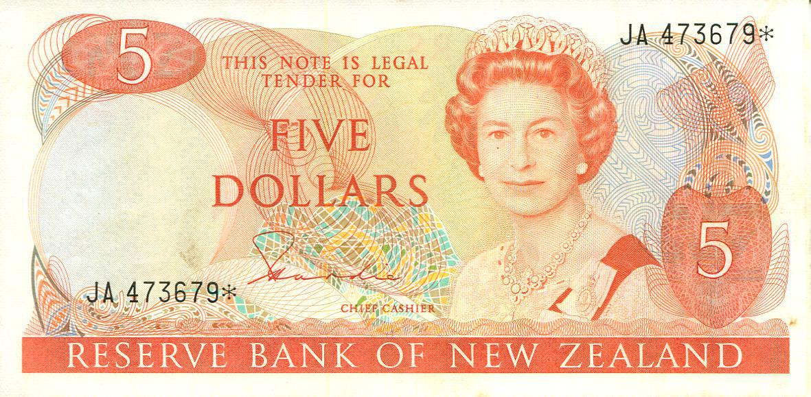 New Zealand - $5 Star Note - Hardie - JA473679* - Oceanic Mint