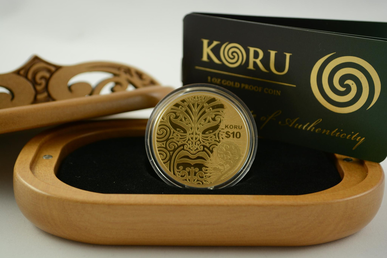 New Zealand - 2013 - $10 Gold Proof Coin - Maori Art - Koru - Oceanic Mint