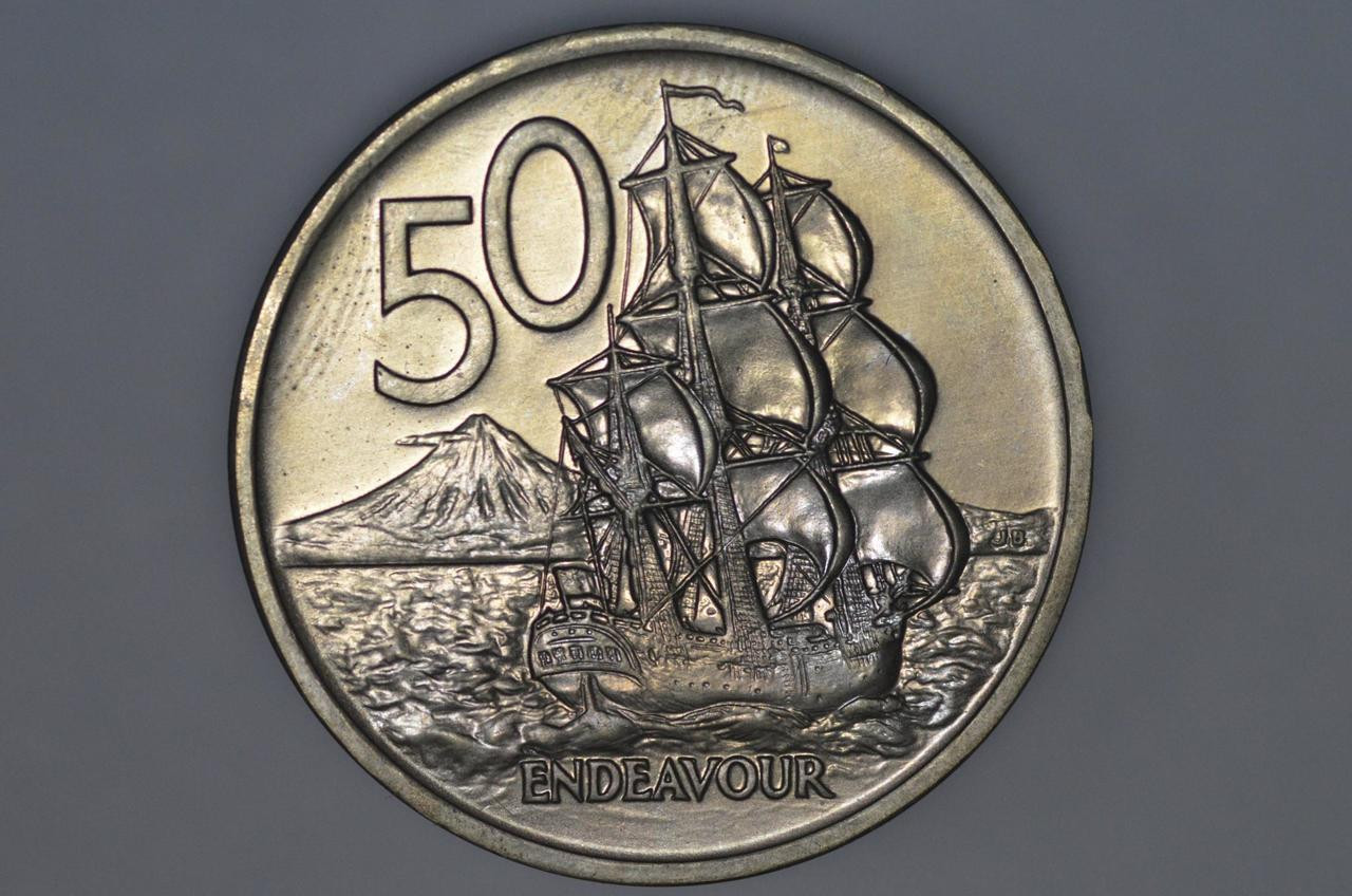 New Zealand - 1969 - 50c - Inscribed Edge - KM39 - Uncirculated ...