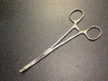 V. Mueller SU2760 PEAN Artery Forceps, CVD, 6.5"