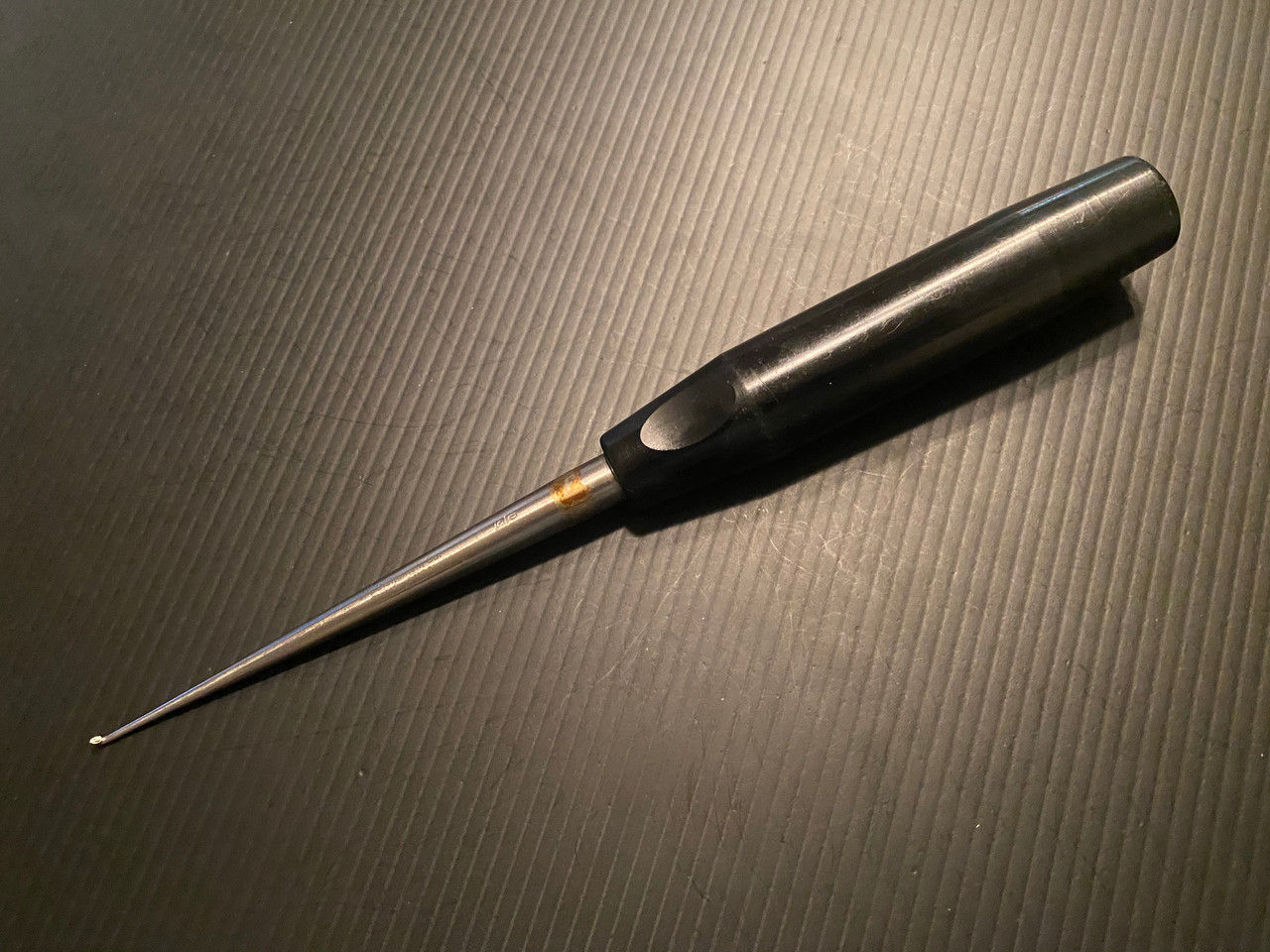 Life Instruments 712-1050-1 Spinal Curette, ANG, 5/0, 10"