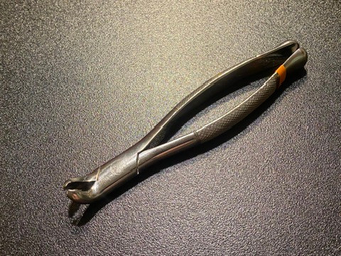 Tarno #17 Harris Extraction Forceps
