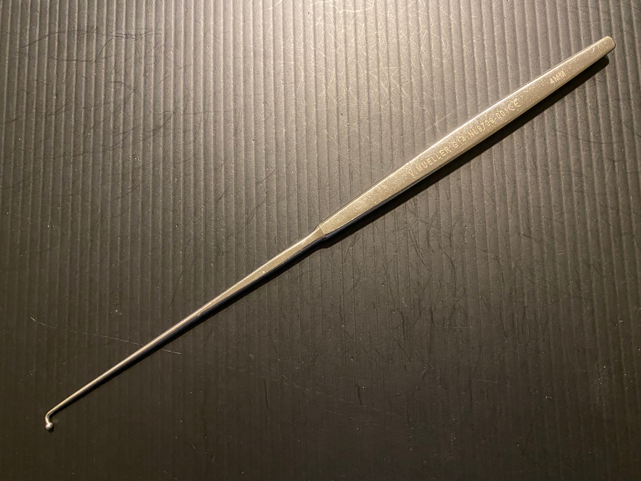 dissection probe use