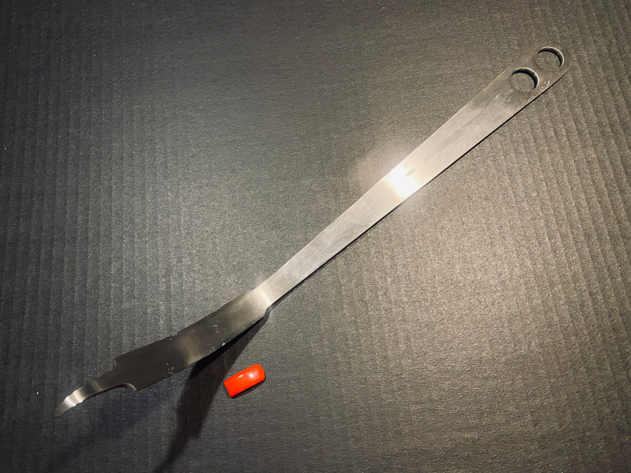 BOSS 77-0622 Hohmann Retractor, 120°, 22mm Blade, 17" For Sale