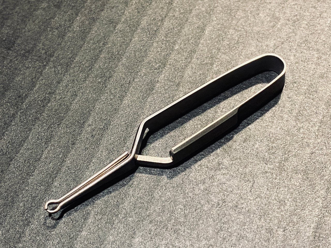 Richards 71115085 Screw Pickup Forceps For Sale