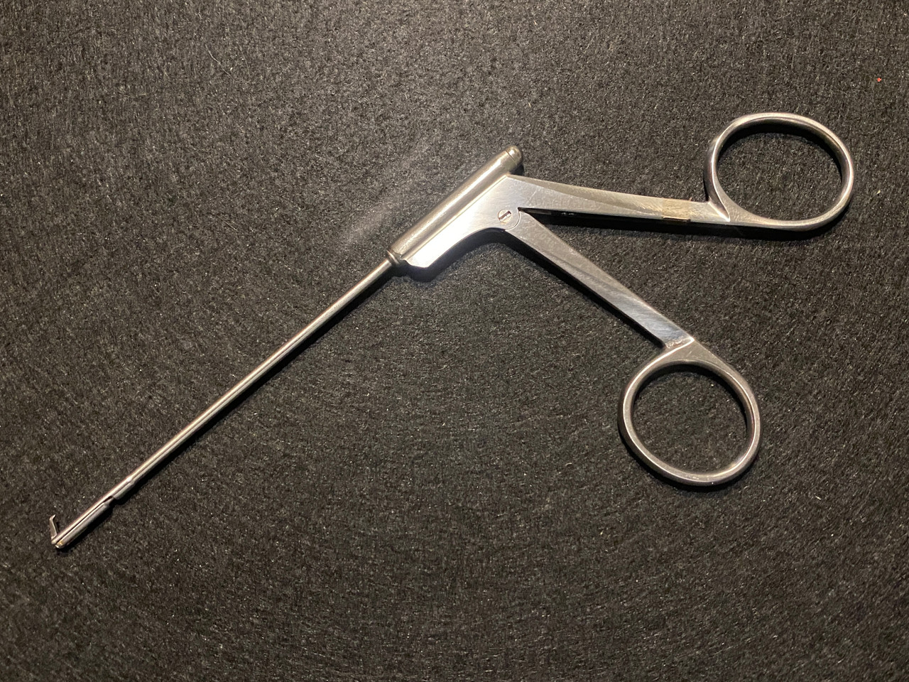 Xomed 3712035 Ostrum Antrum Backbiter Punch, Up-Bite, 1.5 X 5.2mm