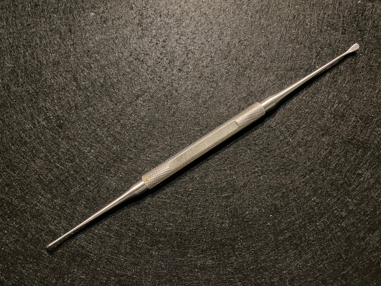 Jarit 400-290 Kleinert-Kutz Elevator & Dissector, 2mm X 3mm