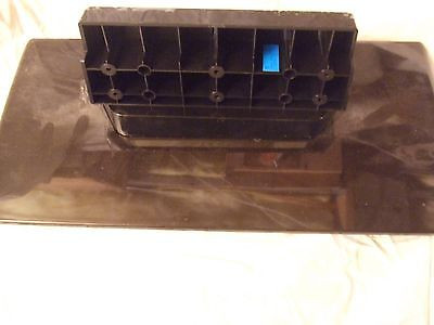 VIZIO E370VL BASE / STAND 1701-0530-9000 (NO SCREWS) (17010)