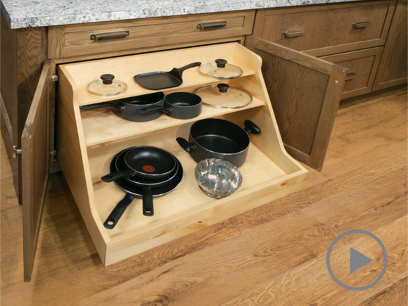Base with Pots and Pans Organizer - Cardell Cabinetry