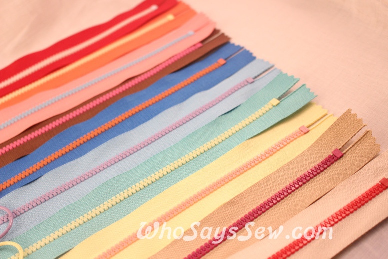 Fun Contrasting Chunky Zipper in 10 Colour Combos- 15cm, 20cm, 30cm or ...