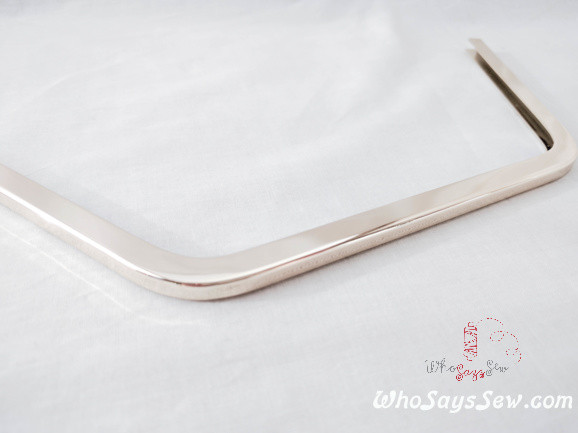 Very Light Gold Metal Edge Trim 23.5cmx 9.7cm (Glue In) - Who Says Sew