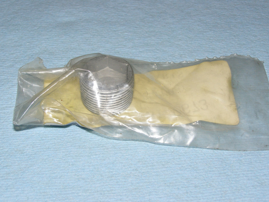 Plug, ZF6-40 Transmission Drain & Fill, 90~95 [6.5B] - Jerrys Gaskets