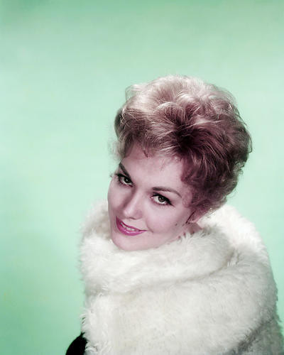 Movie Market - Photograph & Poster of Kim Novak 289720