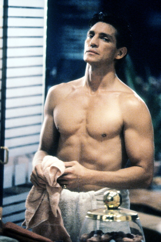 Eric Roberts Great Bare Chested Beefcake Shot 4x6 Photo Moviemarket