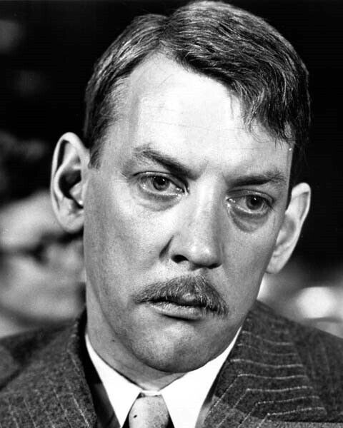 Donald Sutherland 1975 portrait Day of the Locust 8x10 inch photo ...