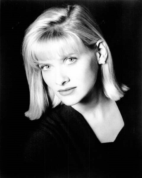 Barbara Crampton Young And The Restless & cult horror star 8x10 inch ...