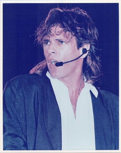 Rick Springfield 1970's era in concert singing into microphone 8x10 ...