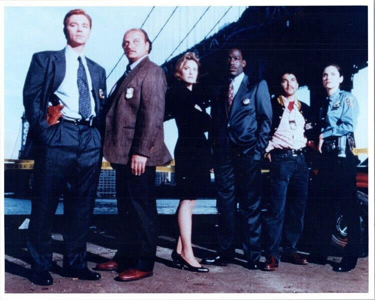 NYPD Blue cast line up 8x10 inch photo - Moviemarket