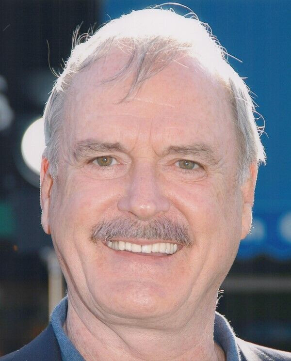John Cleese Smiling At Event Close Up 8x10 Photograph - Moviemarket