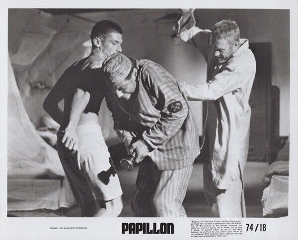 Papillon 1974 original 8x10 photo Steve McQueen Robert Denman Allen ...
