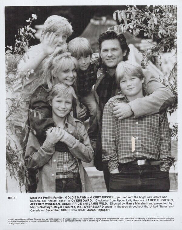 Overboard 1987 original 8x10 photo Goldie Hawn Kurt Russell with family ...