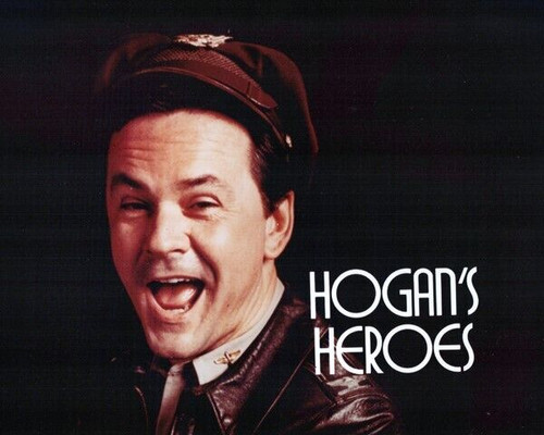 Bob Crane classic smile as Col Hogan on Hogan's Heroes 8x10 inch photo ...