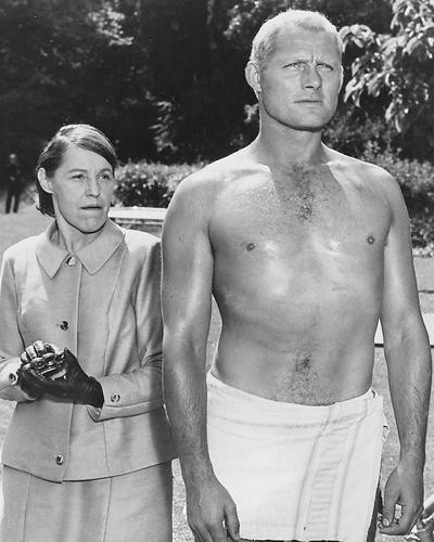 Movie Market - Photograph & Poster of Robert Shaw 168494