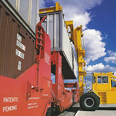 A Quick Look: Kato N Gunderson MAXI Stack Car Review - Trains N Scale