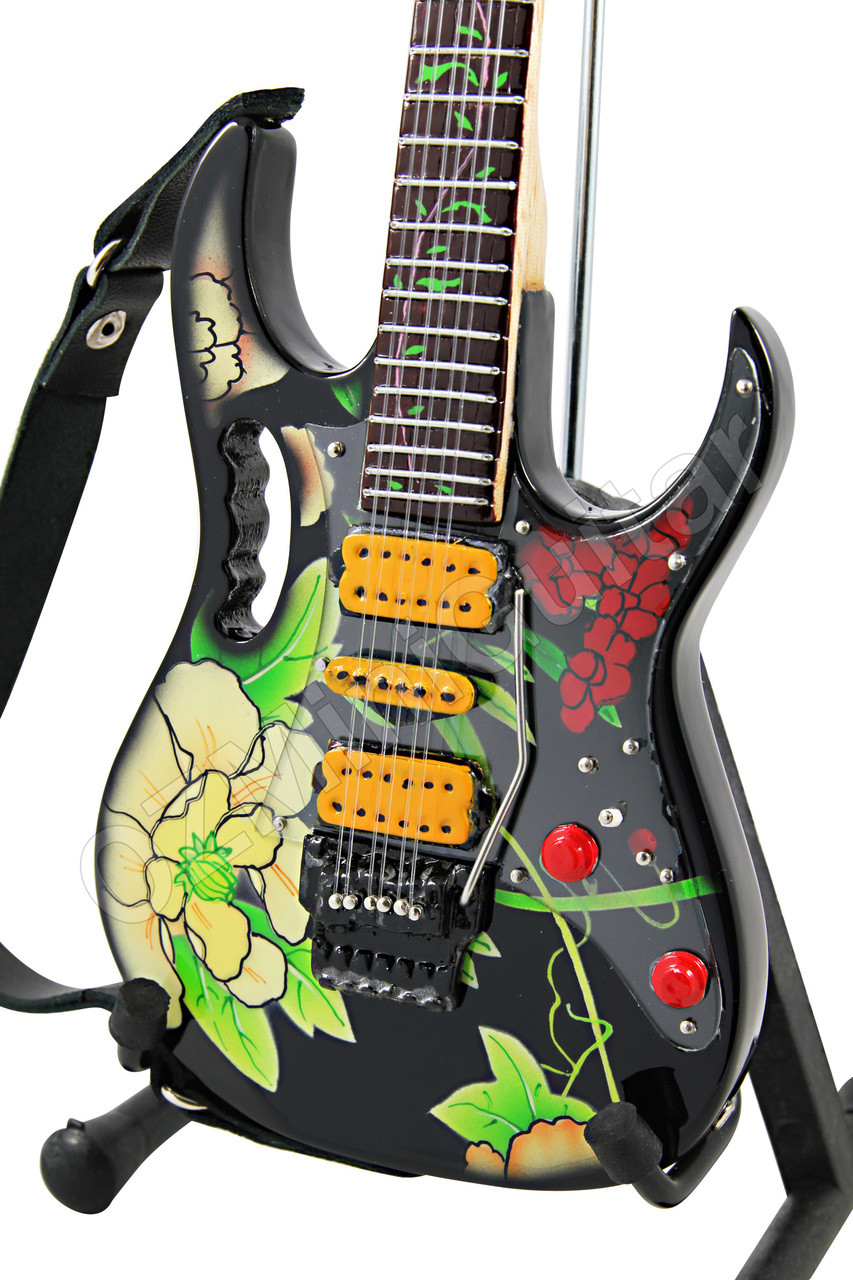 Miniature Guitar STEVE VAI Flower Cut Out III - OZMiniGuitar
