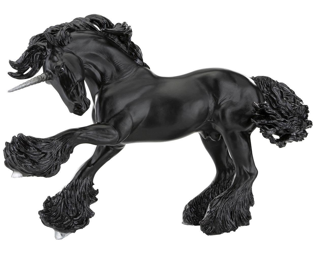 Breyer Horses Obsidian Black Unicorn Stallion 1:9 Traditional Scale ... Breyer Horses Obsidian Black Unicorn Stallion 1:9 Traditional Scale ...