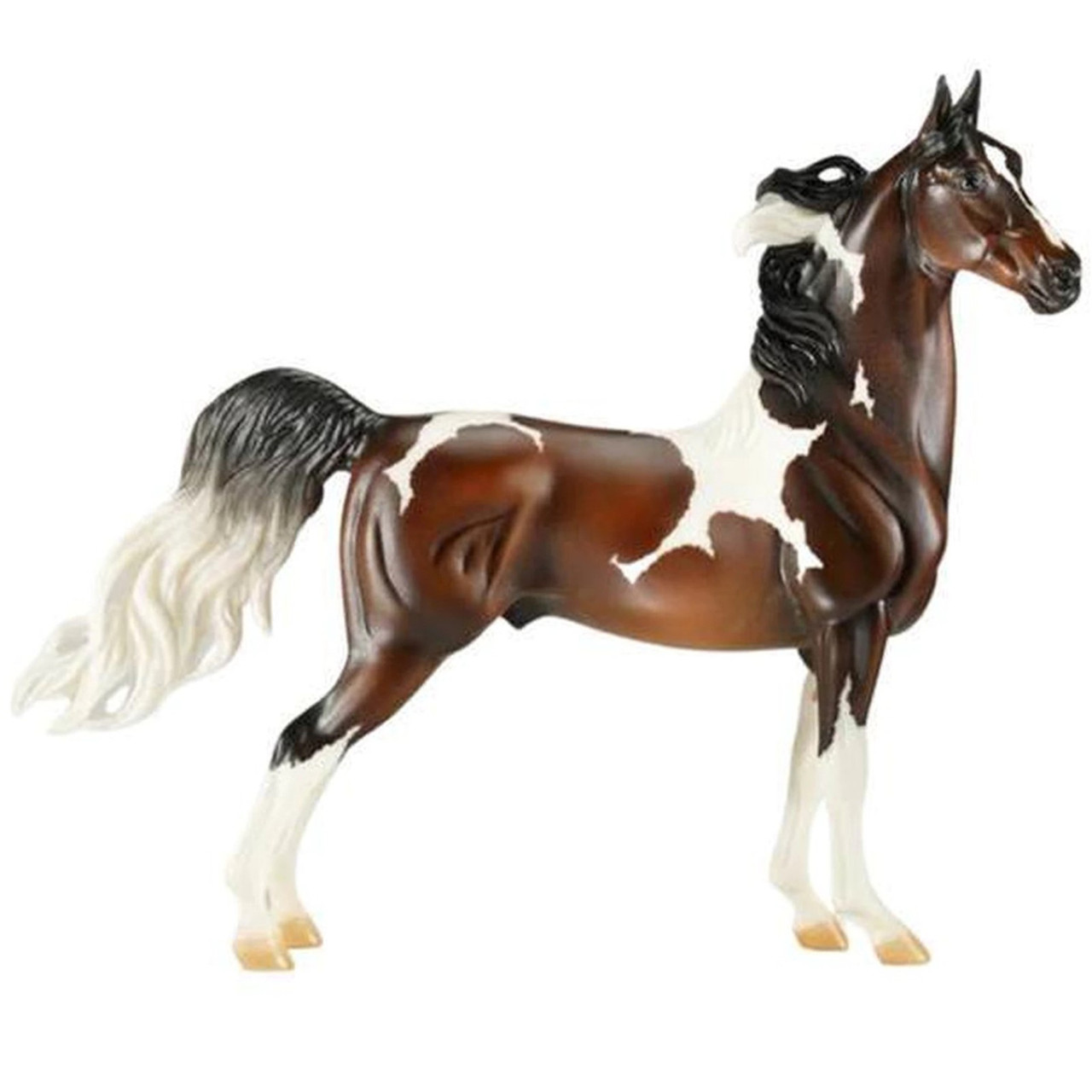 Breyer Horses Livingston Saddlebred Stallion Flagship Model 1:9 ...