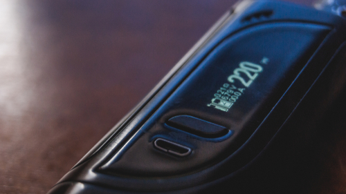 Just How Sophisticated Have Box Mod OLED Screens Become? - The Vape Mall