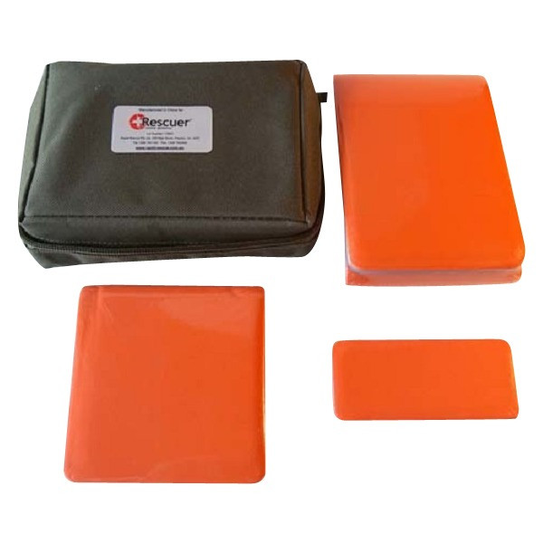 Mouldable splint set in a Pouch