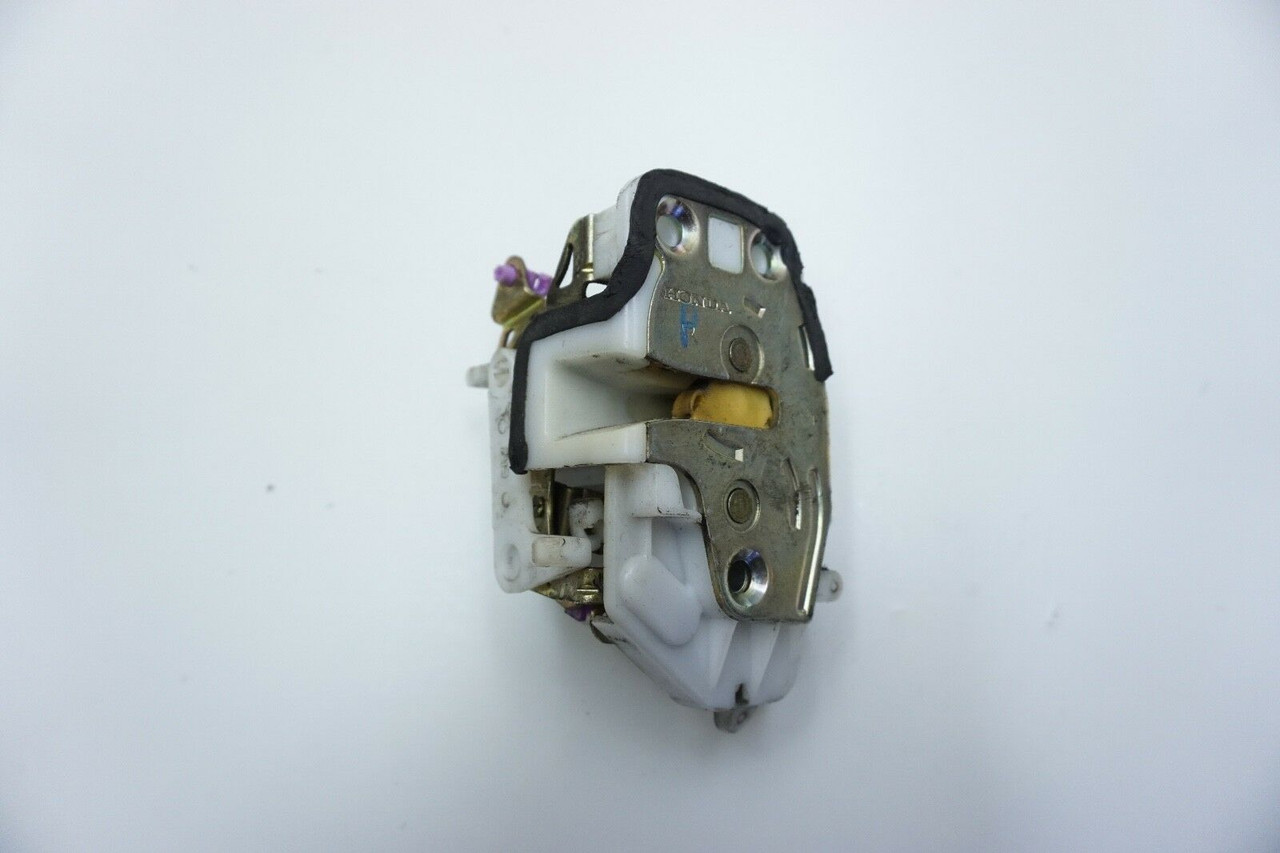 2001 - 2005 Honda Civic 4 Door Passenger Rear Door Latch OEM