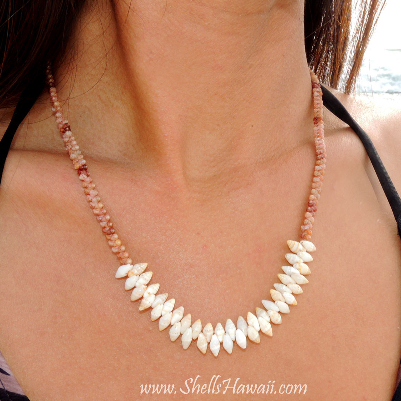 Niihau Laiki & Kahelleani shell lei - ShellsHawaii.com