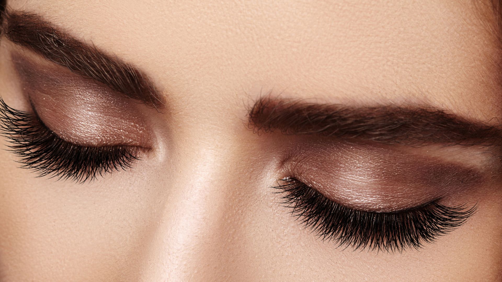 The Benefits of Microblading Eyebrows - Premier Pigments