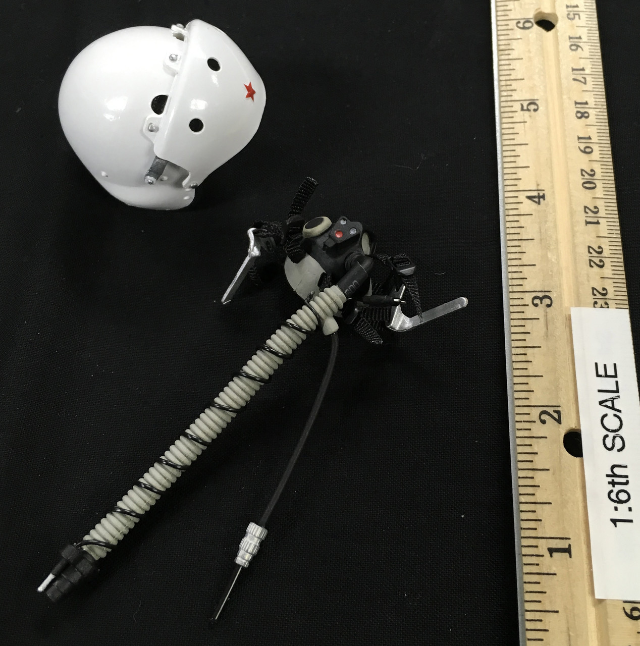 PLA Air Force Female Aviator - Flight Helmet & Oxygen Mask - Toy Anxiety