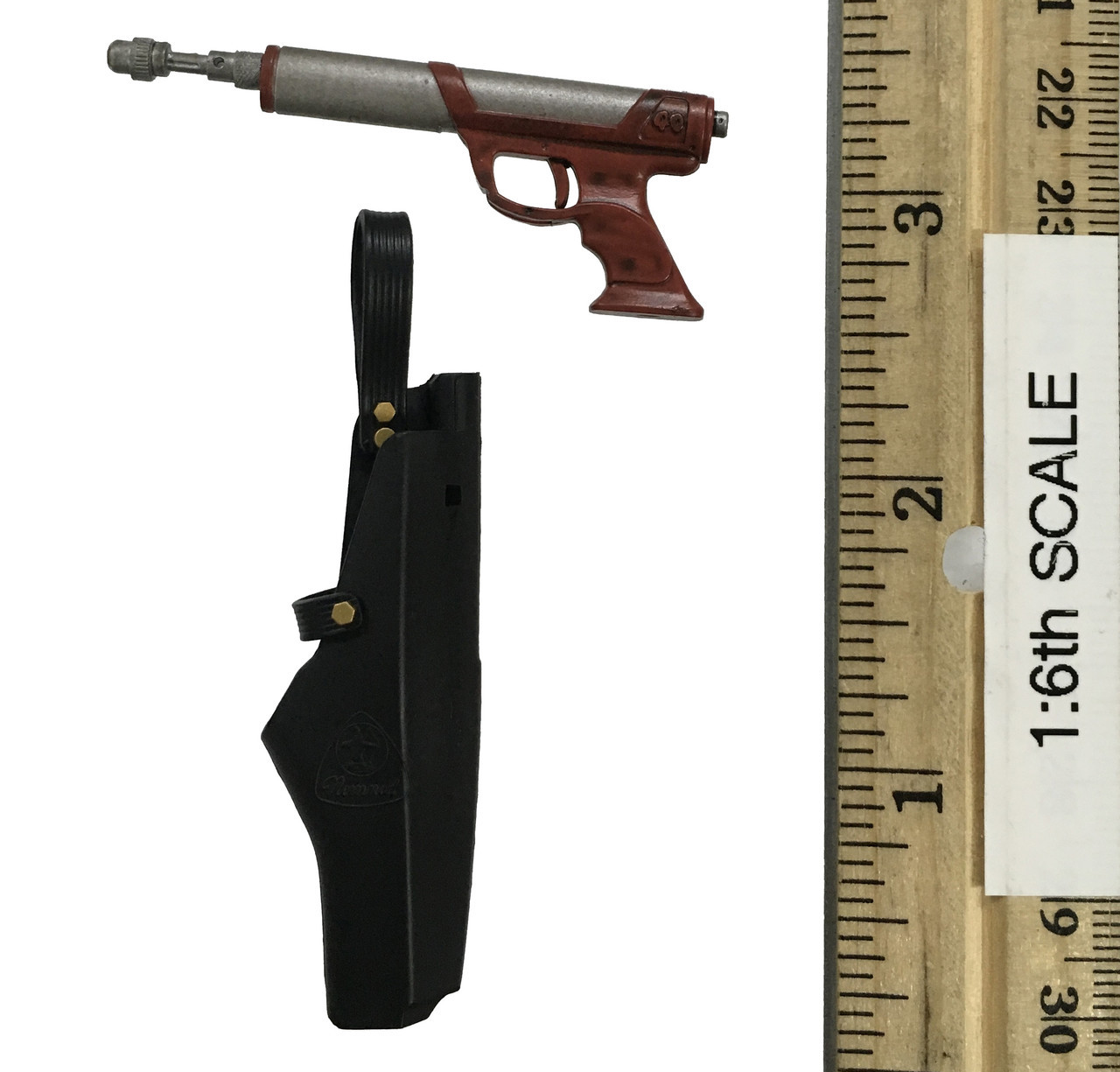 Star Wars: The Empire Strikes Back: Boba Fett (Deluxe) - Blaster Pistol ...